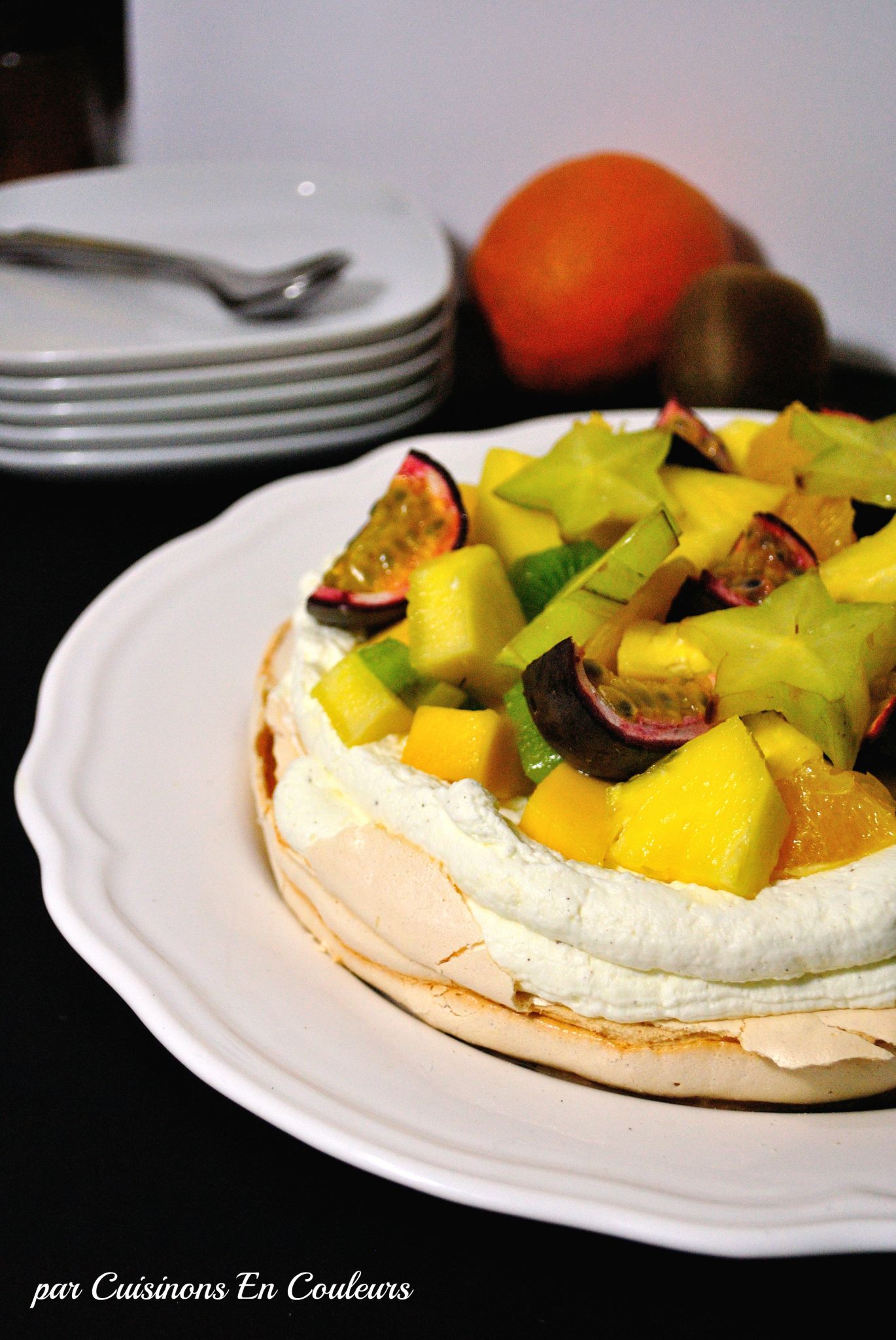 Pavlova aux fruits exotiques - Cuisinons En Couleurs