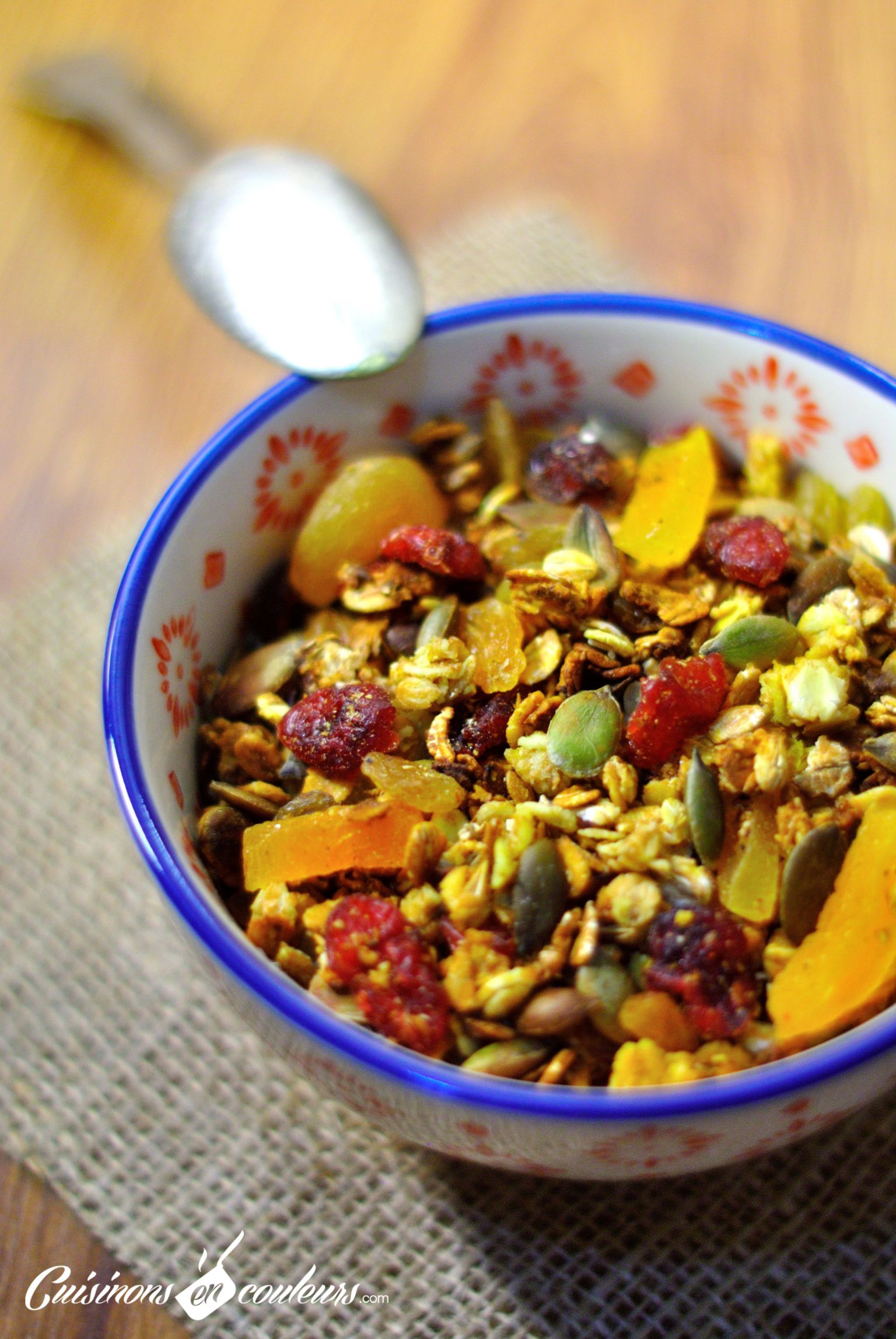 Un muesli fait maison, c'est commencer la journée du bon pied ...