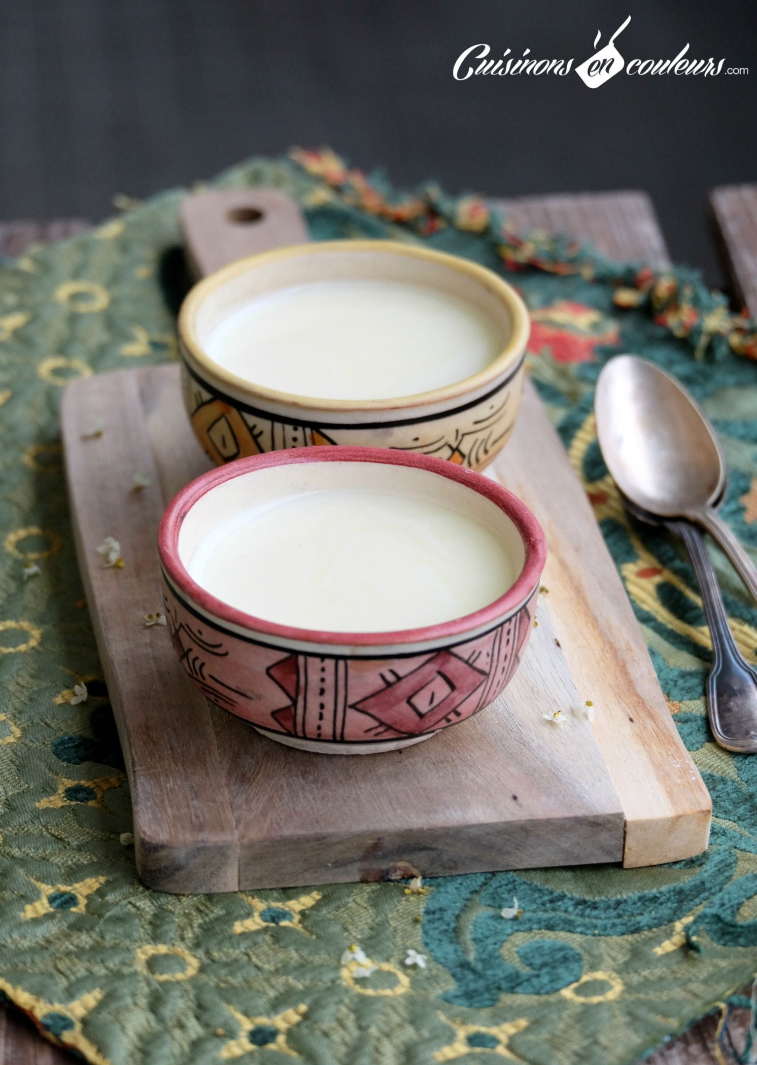 Raïeb, Rayeb, Hlib mriyeb : le yaourt beldi marocain - Cuisinons En ...