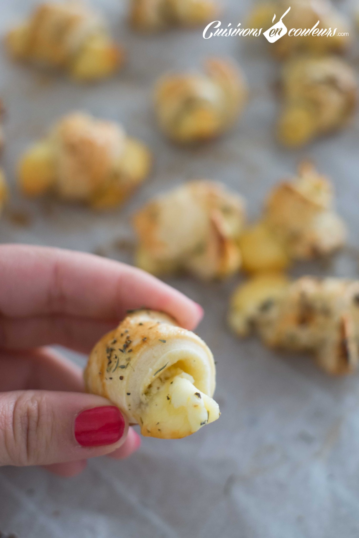Mini croissants aux fromages - Cuisinons En Couleurs