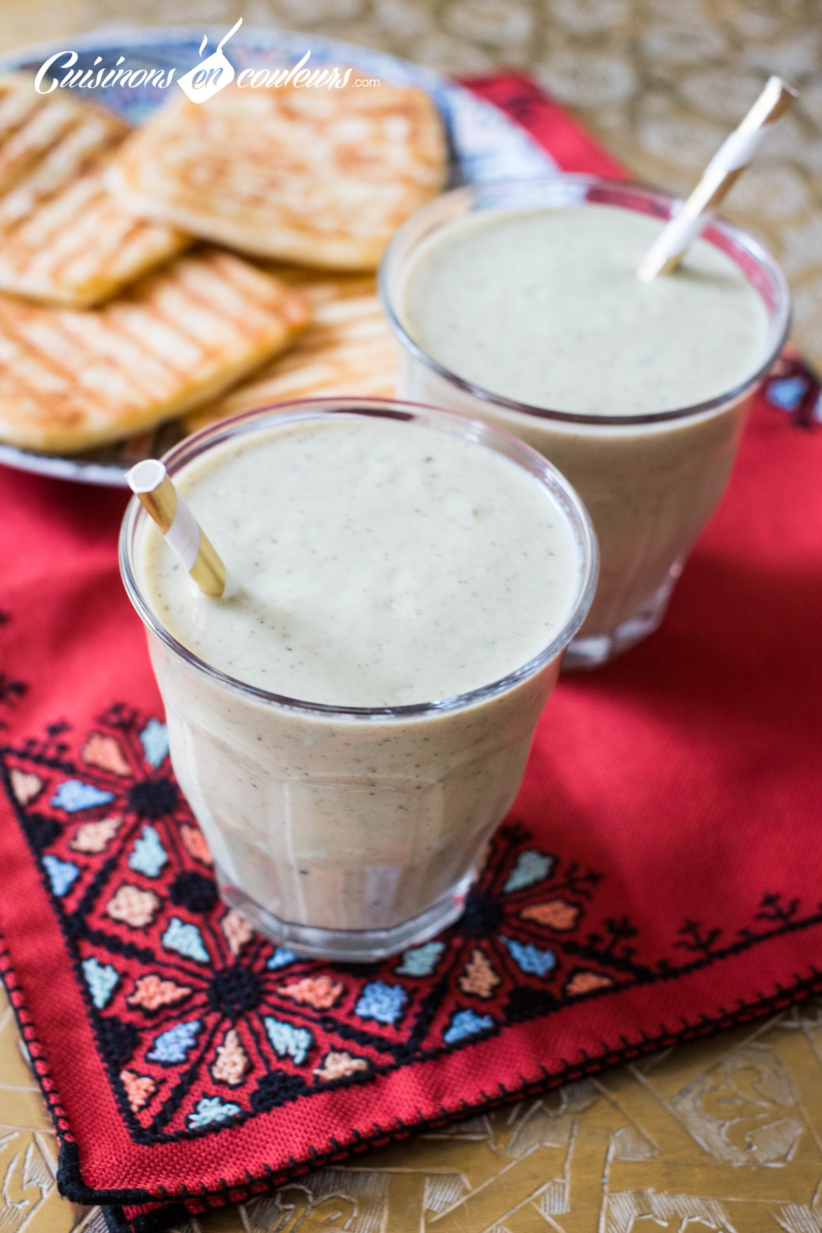 Smoothie à l'avocat et aux fruits secs (plus connu sous le nom de ...