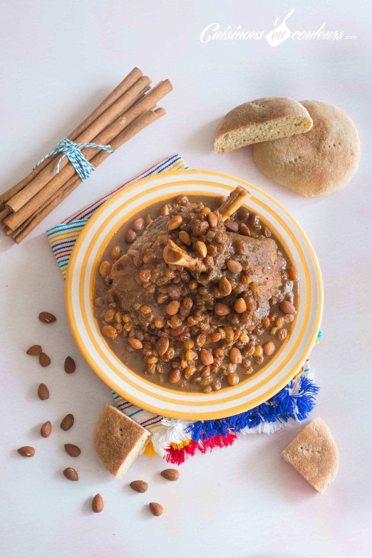 Mrouzia, tajine d'agneau aux raisins secs - Cuisinons En Couleurs