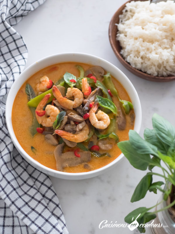 Crevettes au curry rouge et au lait de coco - Cuisinons En Couleurs