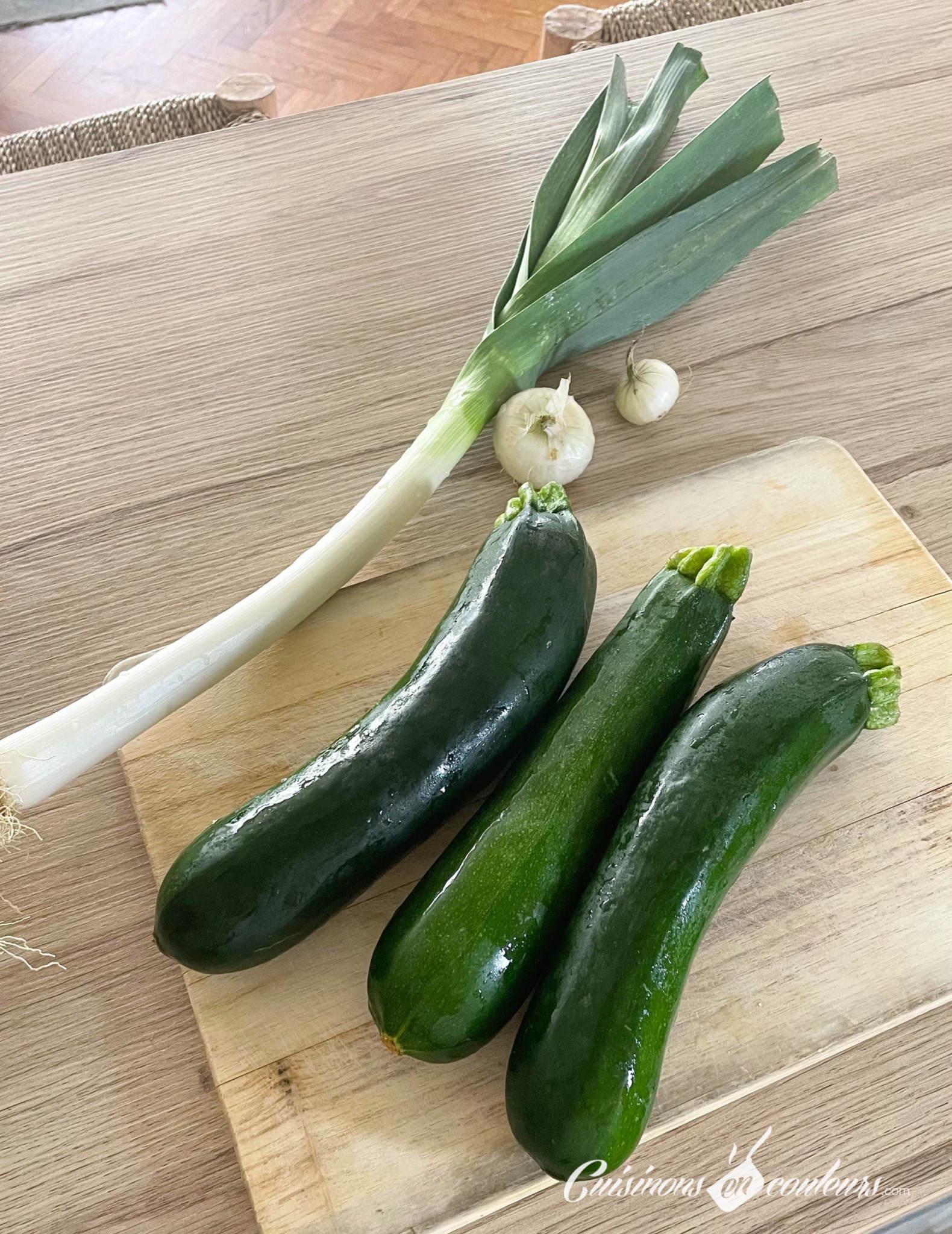 Velouté de courgettes et poireau - Cuisinons En Couleurs
