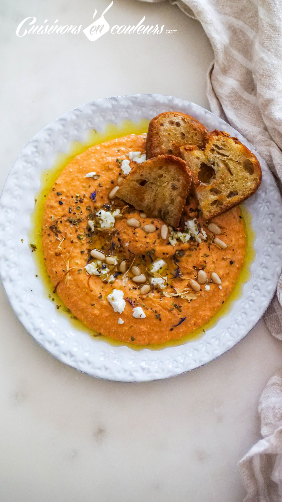 Dip de poivrons à la feta - Cuisinons En Couleurs